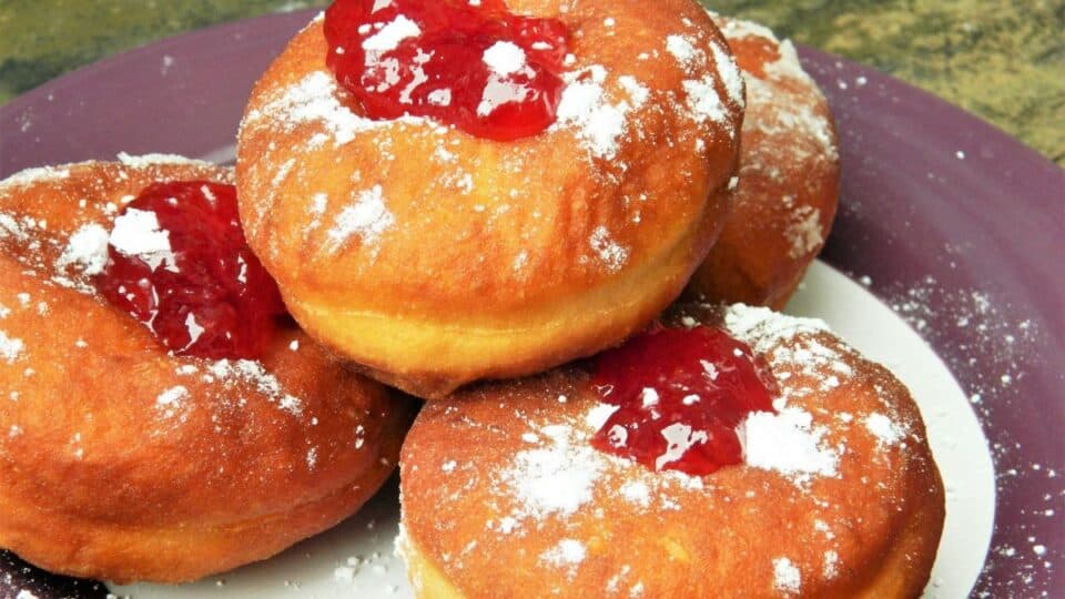 Perfect Yeast Doughnuts-Best Hungarian Recipe