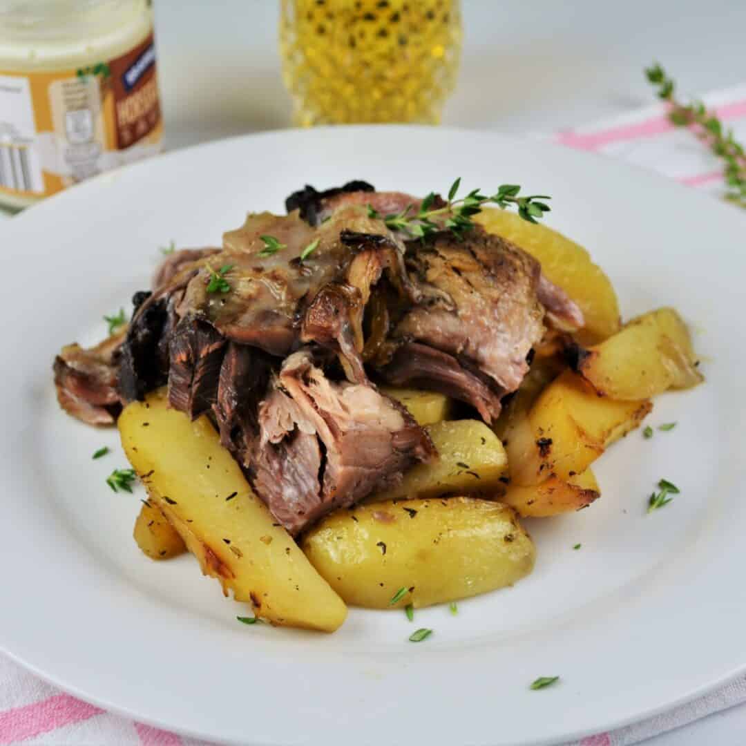 Best Braised Pork Knuckle Recipe-In Timea's Kitchen Style